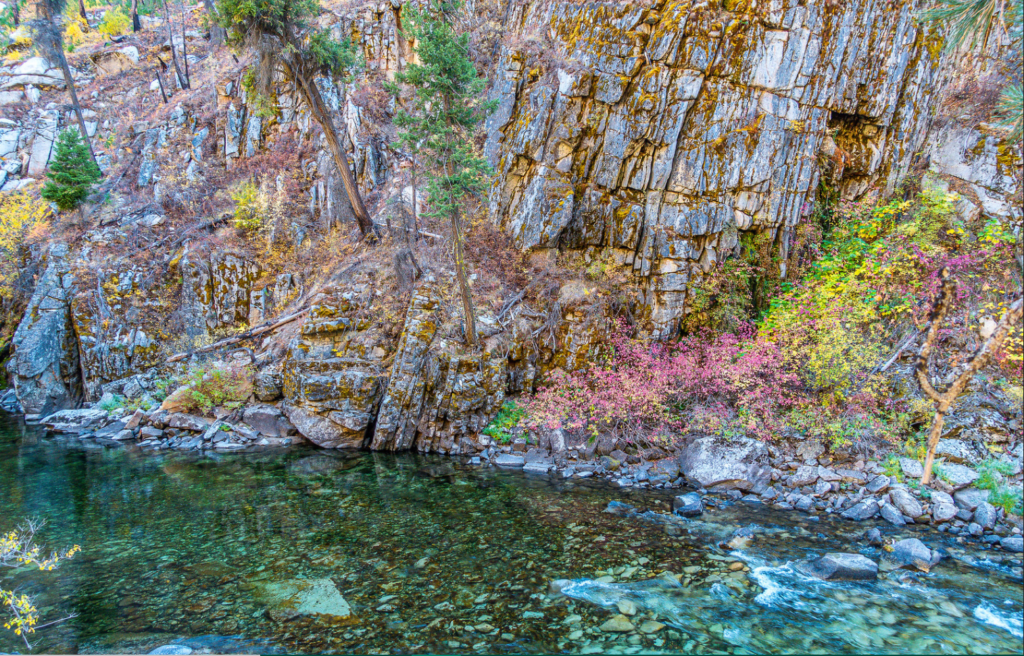 Best Hikes in Beautiful Payette National Forest, Idaho - Pine Coast Hiking